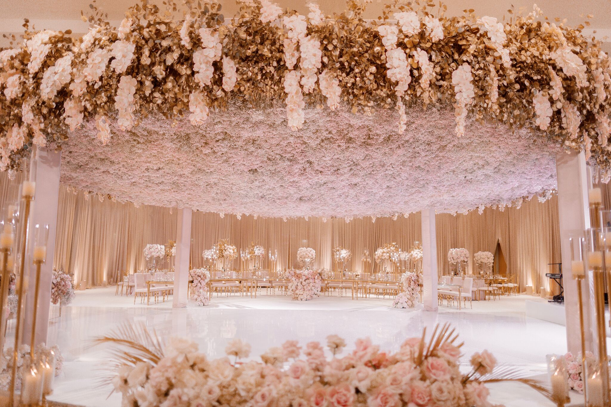 A Blush And Gold Rose-Filled Wedding - Wedded Wonderland