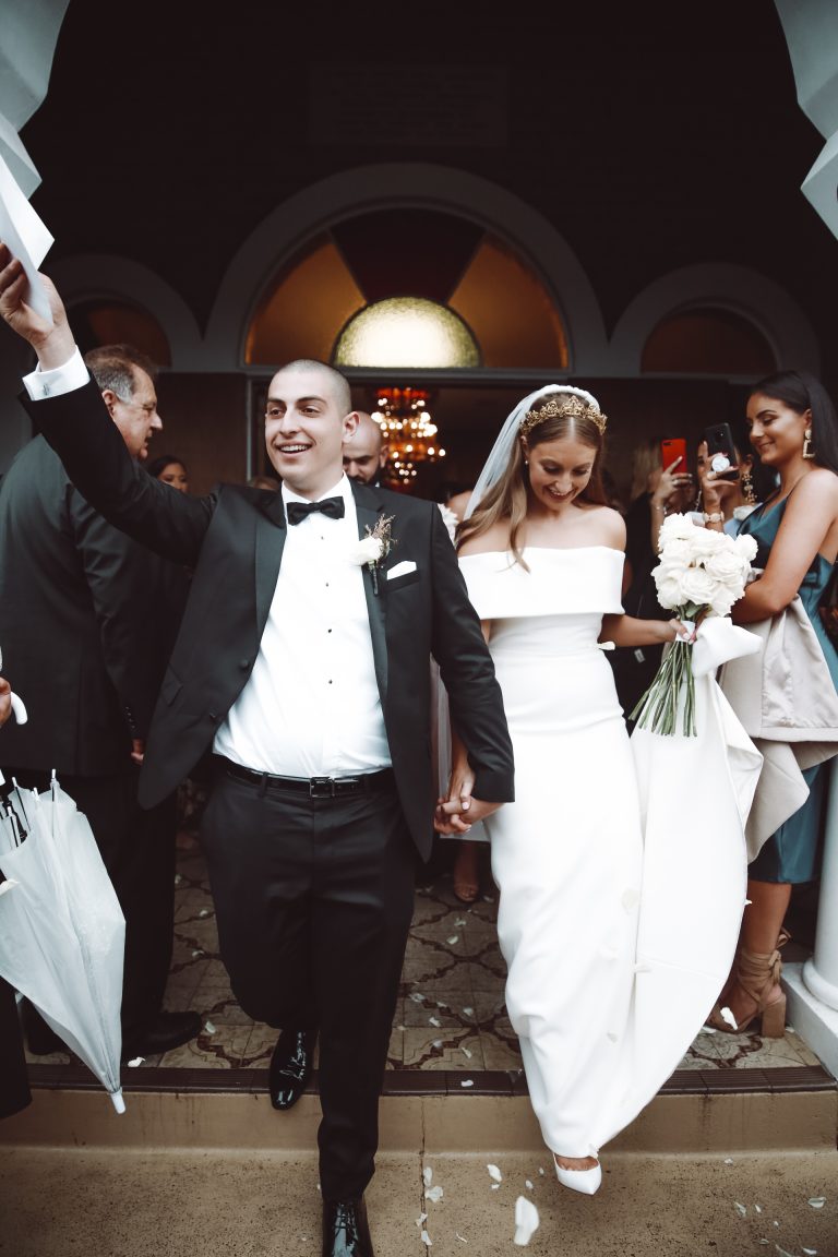 This Grecian Wedding is Ultra Chic - Wedded Wonderland