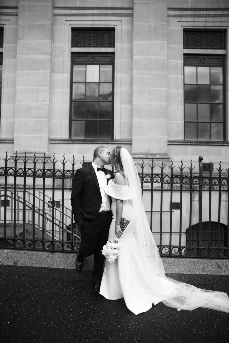 This Grecian Wedding is Ultra Chic - Wedded Wonderland