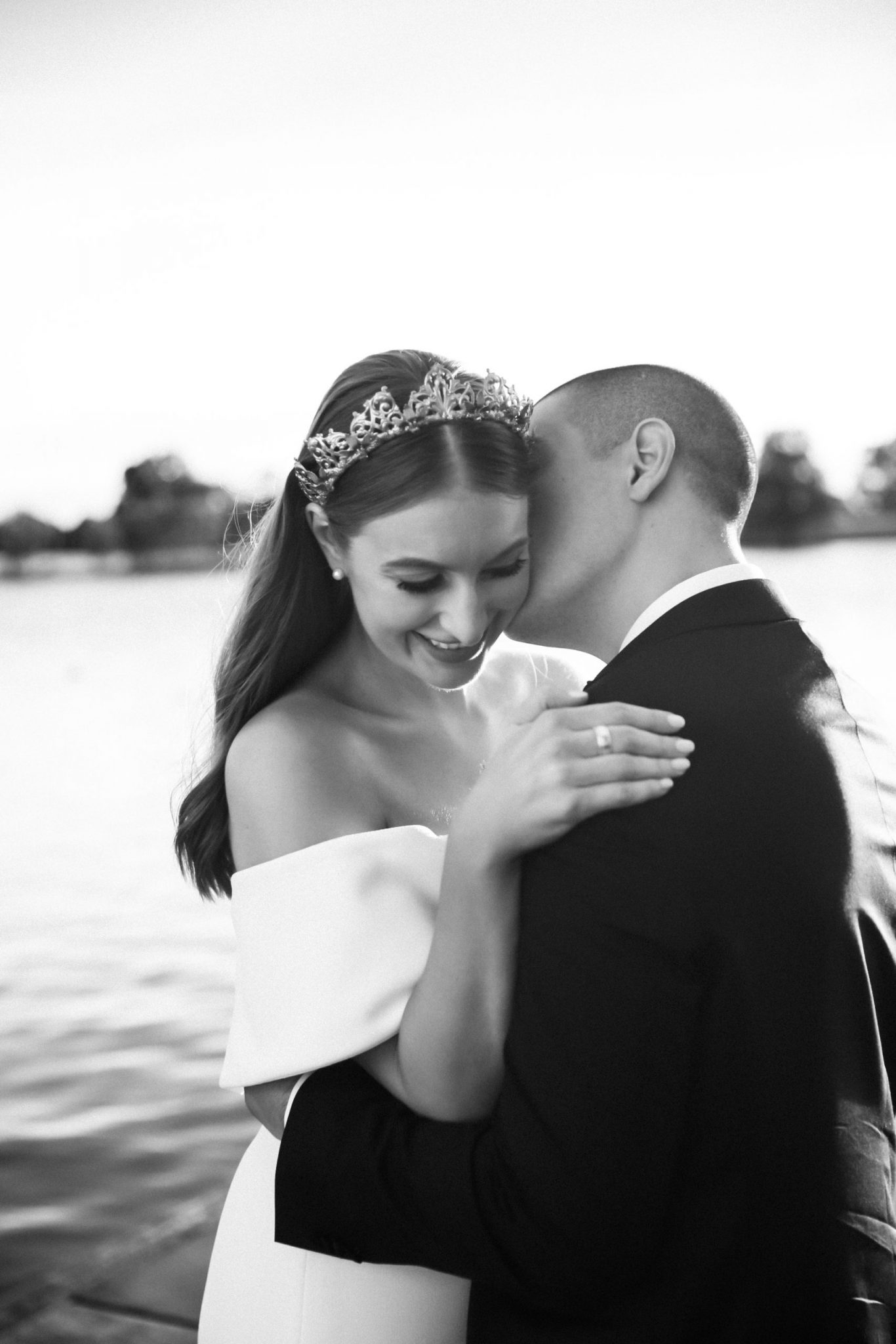 This Grecian Wedding is Ultra Chic - Wedded Wonderland