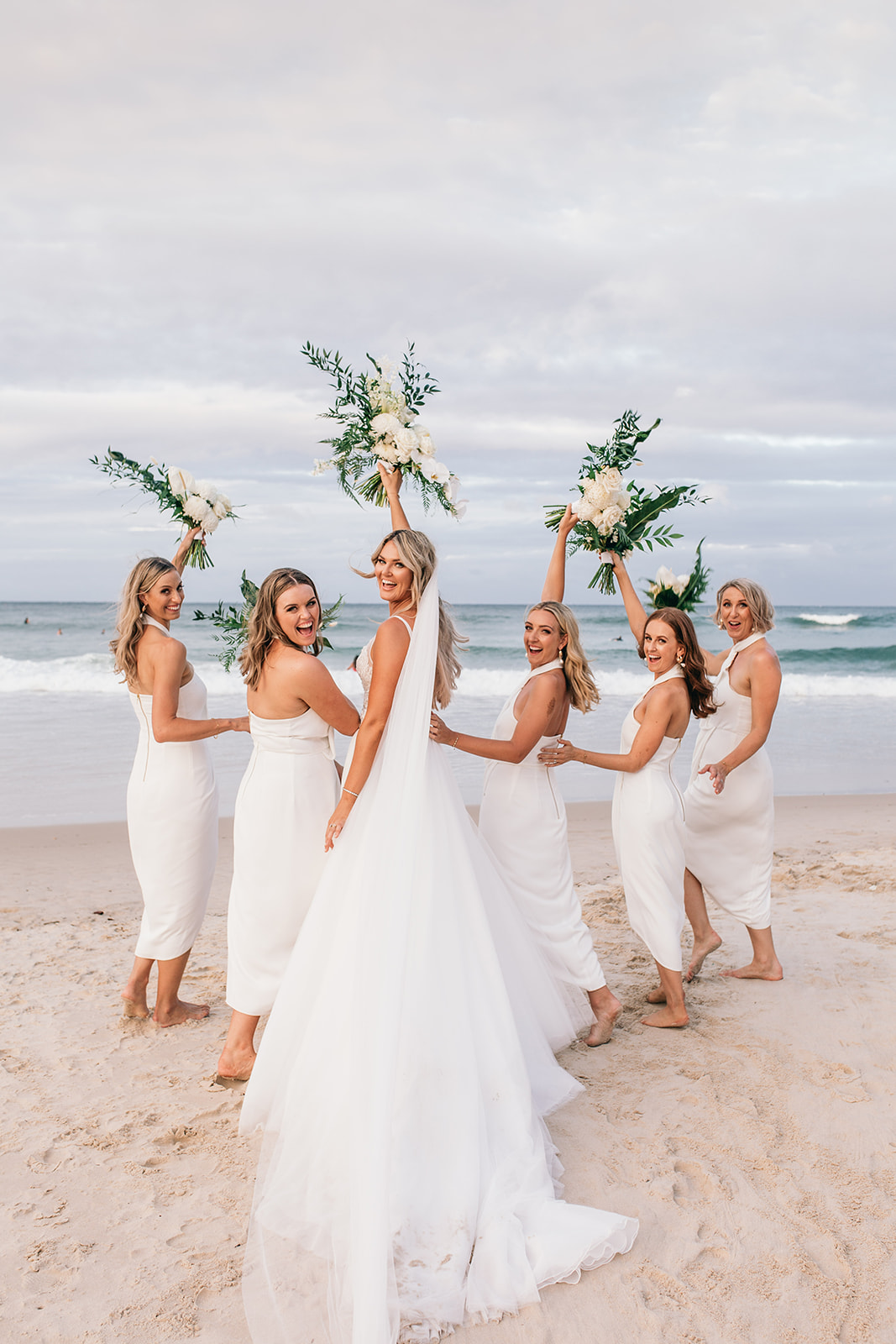 A Heavenly Beachfront Wedding - Wedded Wonderland