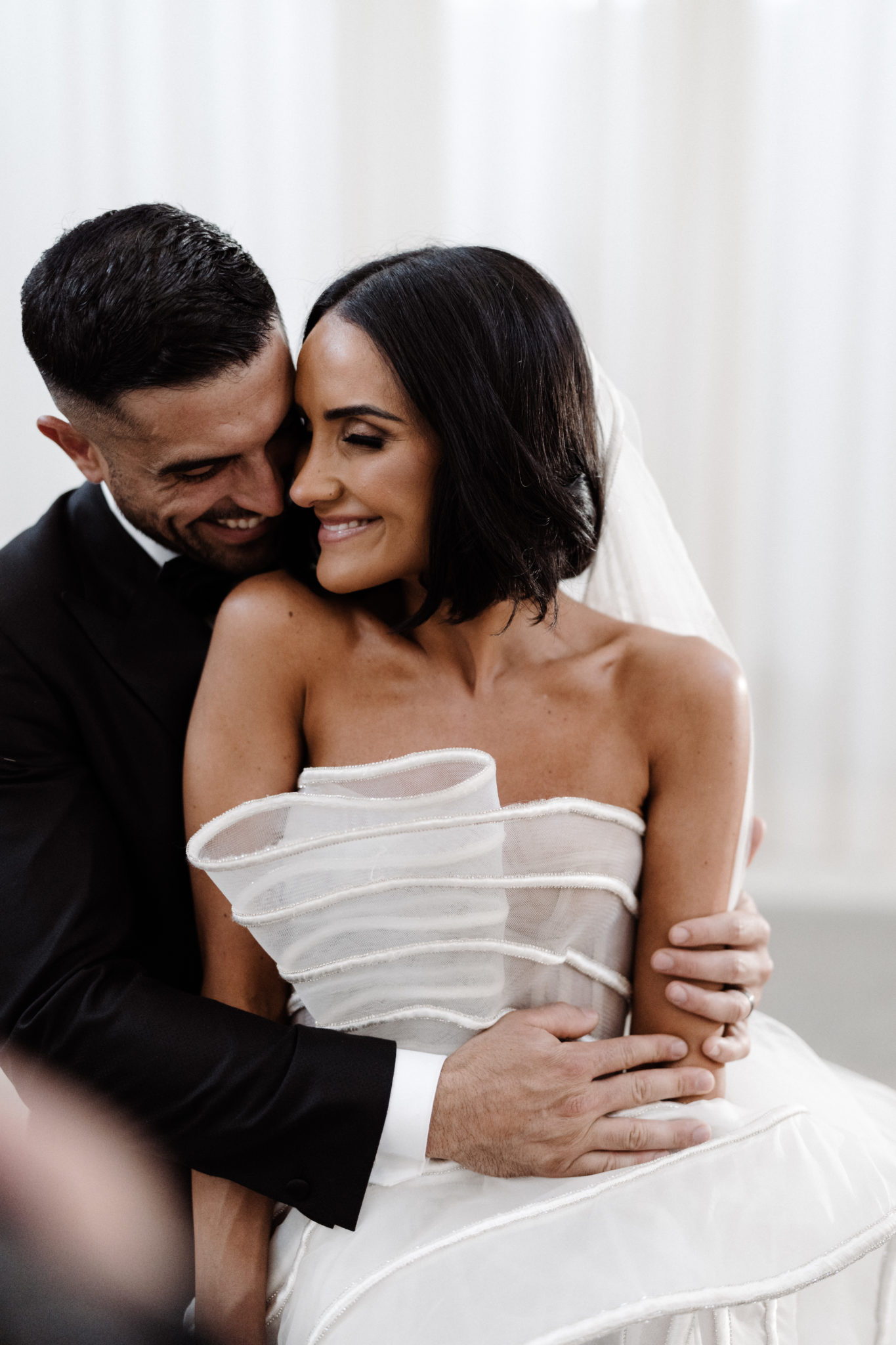 Louise and Yianni's Heartwarming Wedding Celebration - Wedded Wonderland