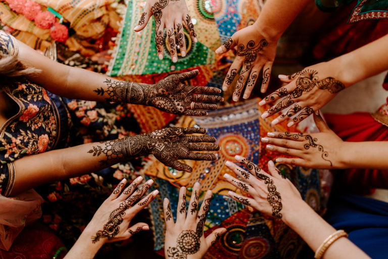 8 Important Wedding Rituals That Happen on Henna Night - Wedded Wonderland