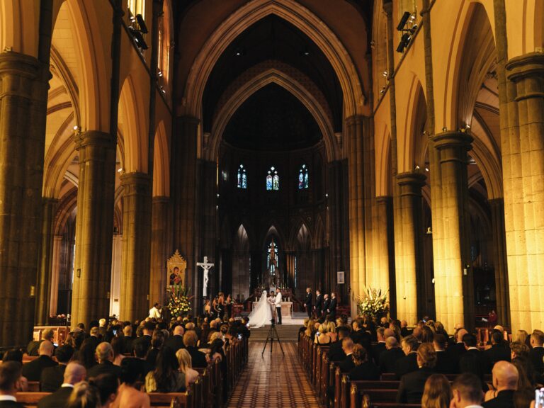 All The Details On Effie Kats' Sophisticated And Elegant Wedding ...