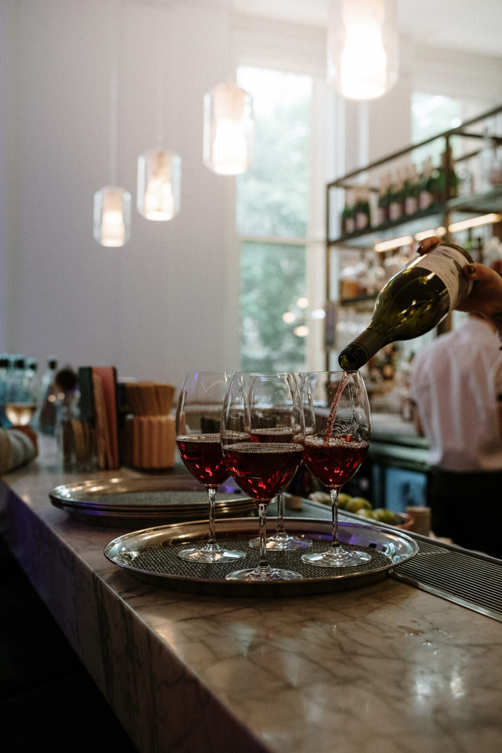 Lucy And Elliot's Urban Editorial Wedding At Reign At The QVB In Sydney ...