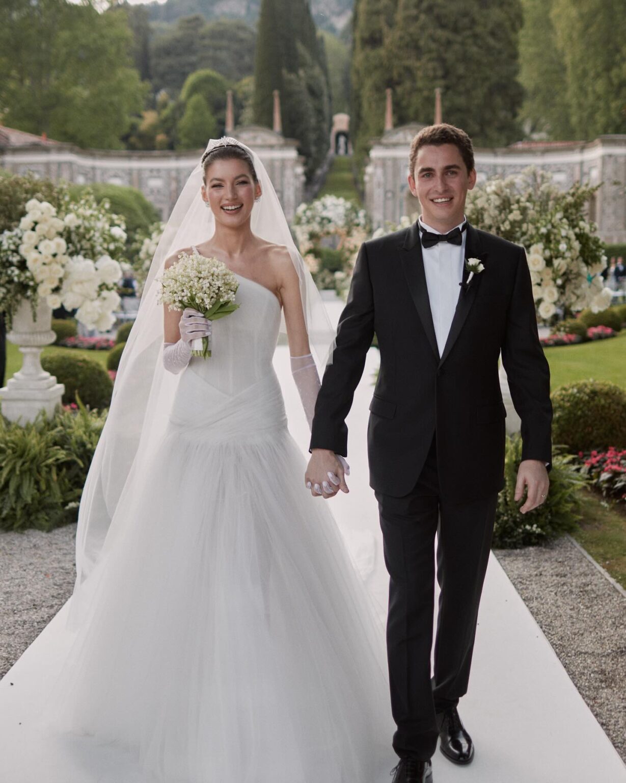 Model Valery Kaufman Marries Dimitri Varsano In An Enchanting Lake Como ...
