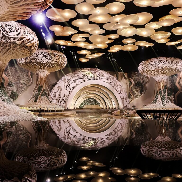 This Unreal Wedding Venue in India is One of the Most Glamorous Spaces ...